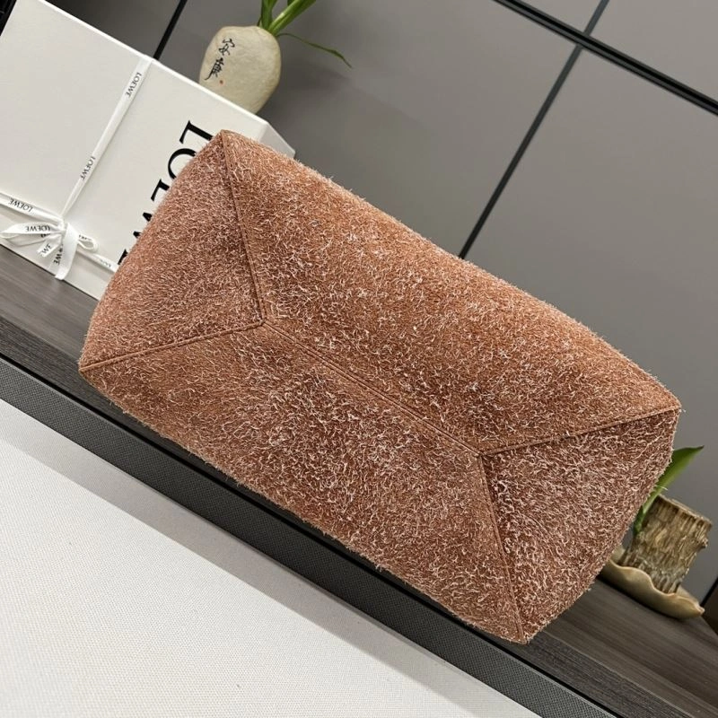 Cut-rate Loewe Puzzle Bags