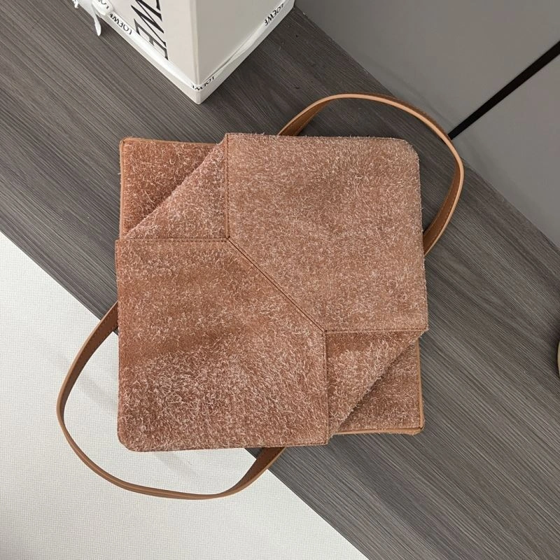 Affordable Loewe Puzzle Bags