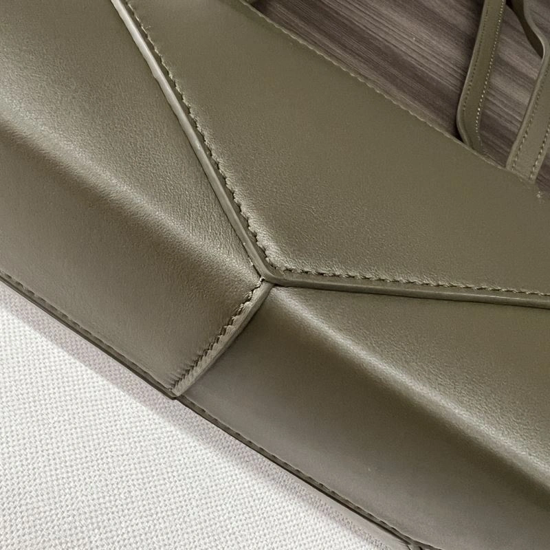 Affordable Loewe Puzzle Bags