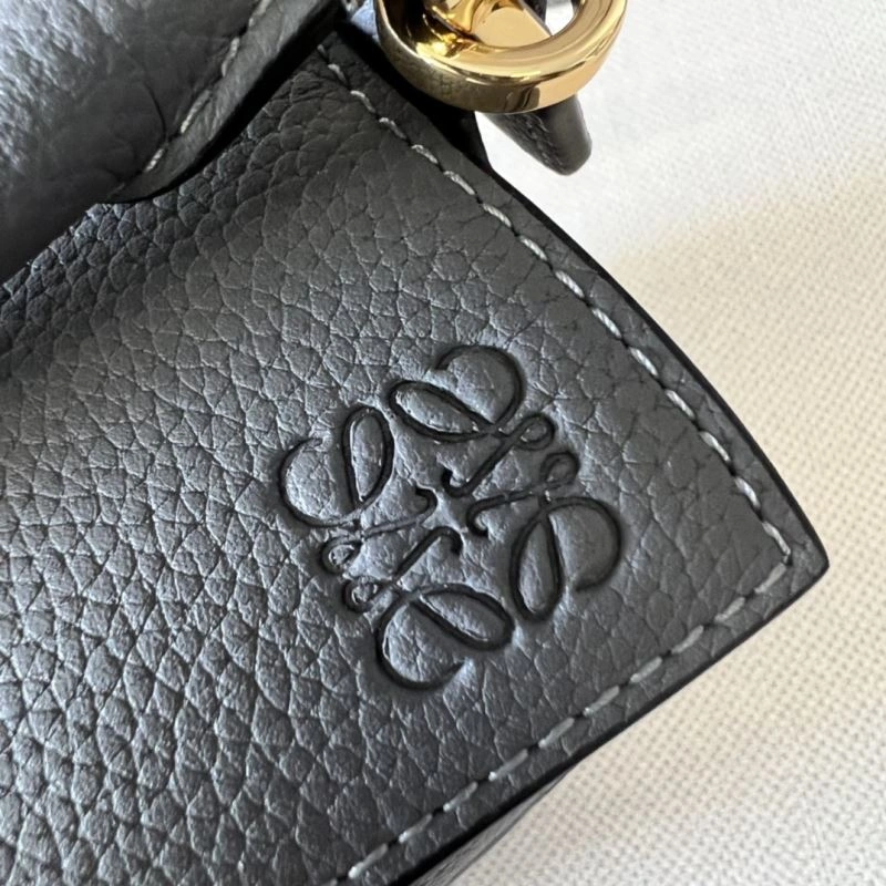 Bargain Loewe Puzzle Bags