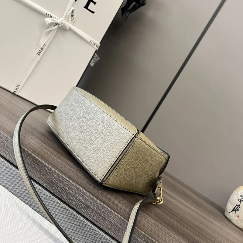 Inexpensive Loewe Puzzle Bags
