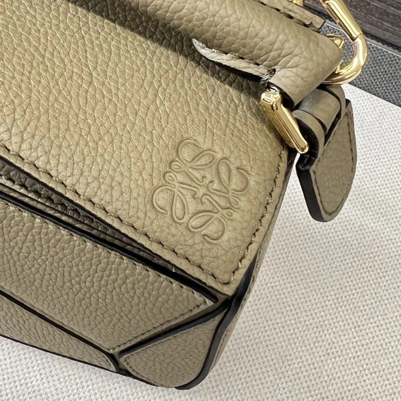 Inexpensive Loewe Puzzle Bags