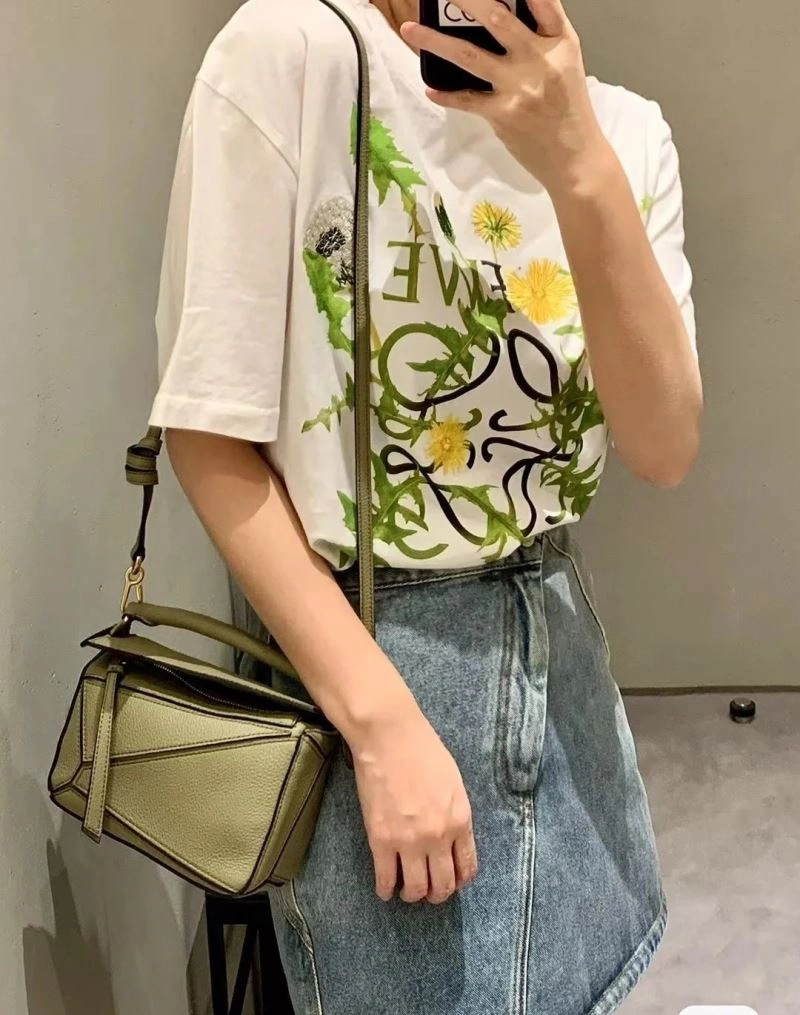 Inexpensive Loewe Puzzle Bags