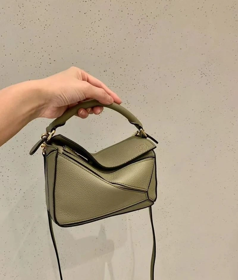 Inexpensive Loewe Puzzle Bags