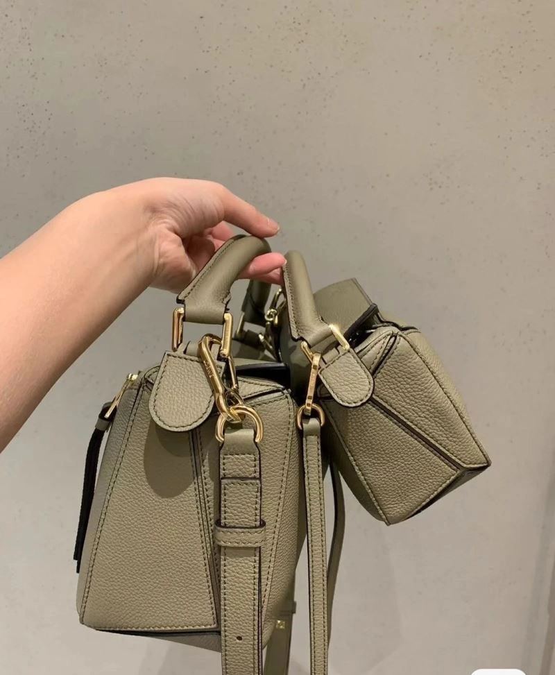 Inexpensive Loewe Puzzle Bags