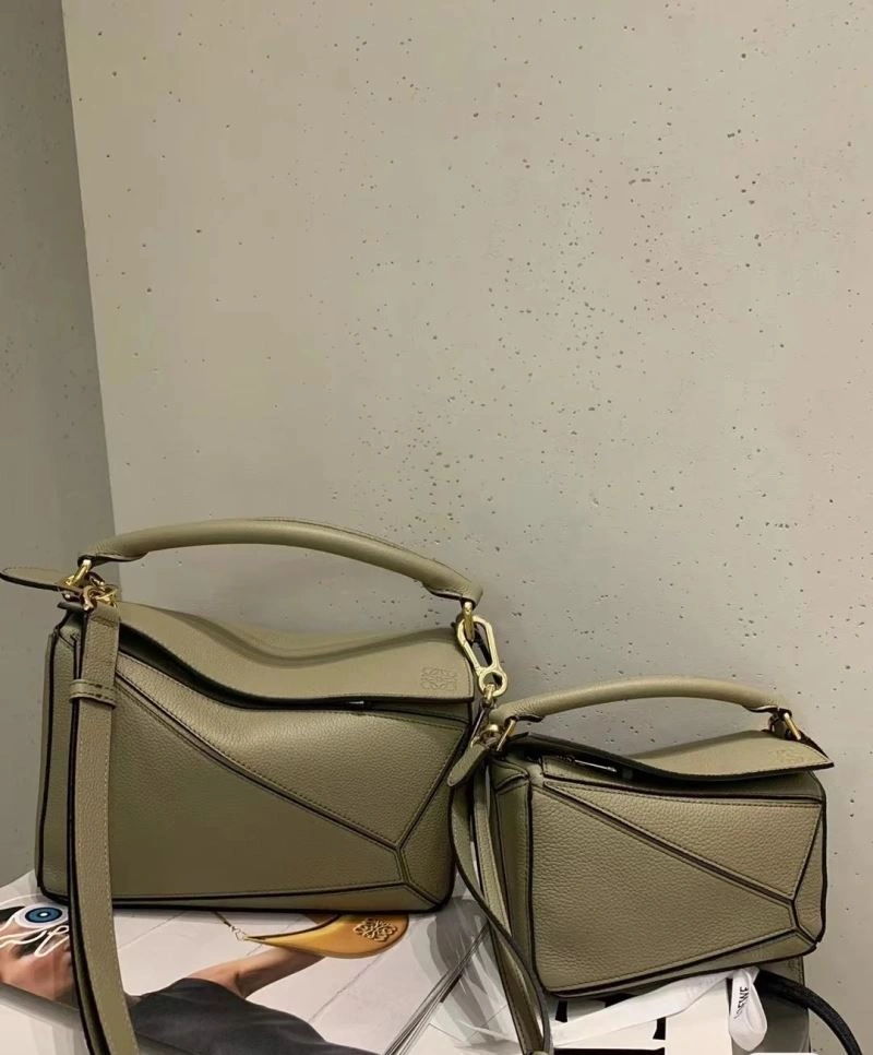 Inexpensive Loewe Puzzle Bags