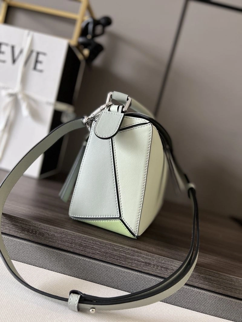 High fidelity Loewe Puzzle Bags