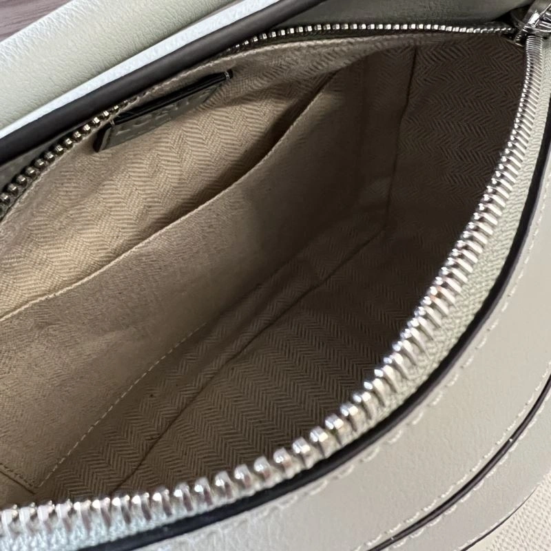 High fidelity Loewe Puzzle Bags