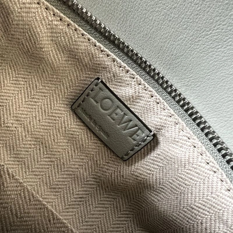High fidelity Loewe Puzzle Bags