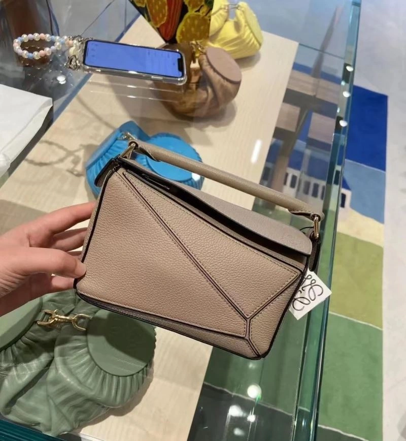 1:1 copy Loewe Puzzle Bags