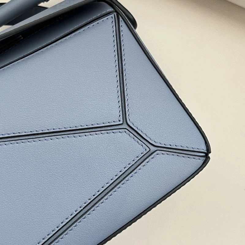 Bargain Loewe Puzzle Bags