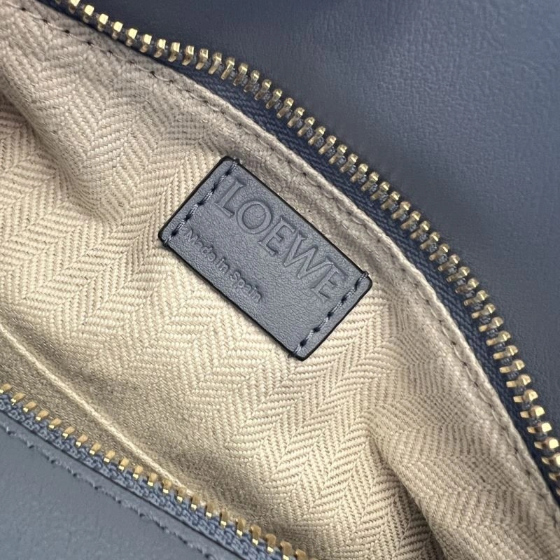 Bargain Loewe Puzzle Bags