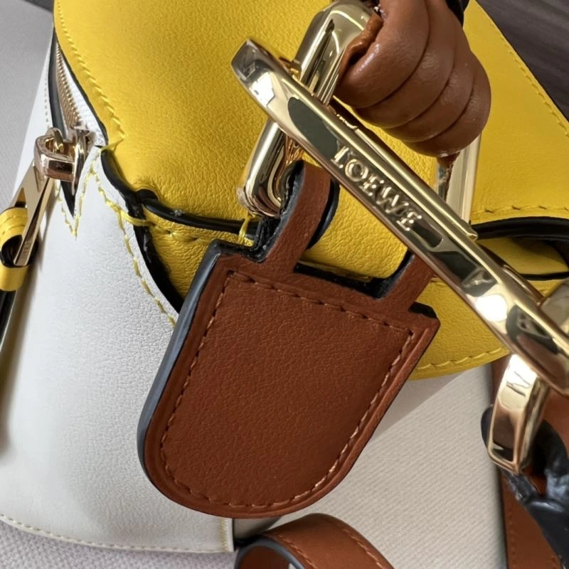 Bargain Loewe Puzzle Bags