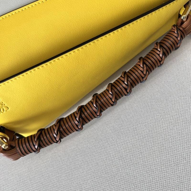 Bargain Loewe Puzzle Bags
