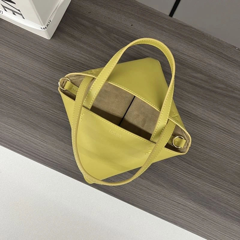 Bargain Loewe Puzzle Bags