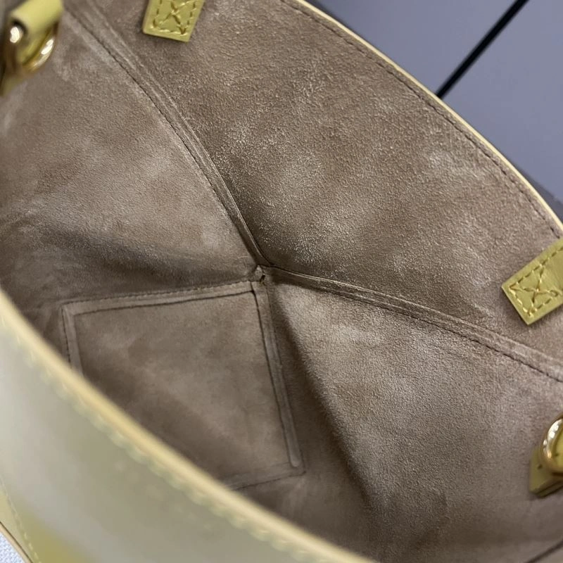 Bargain Loewe Puzzle Bags