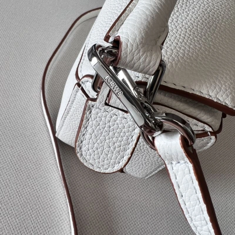 High accuracy Loewe Puzzle Bags
