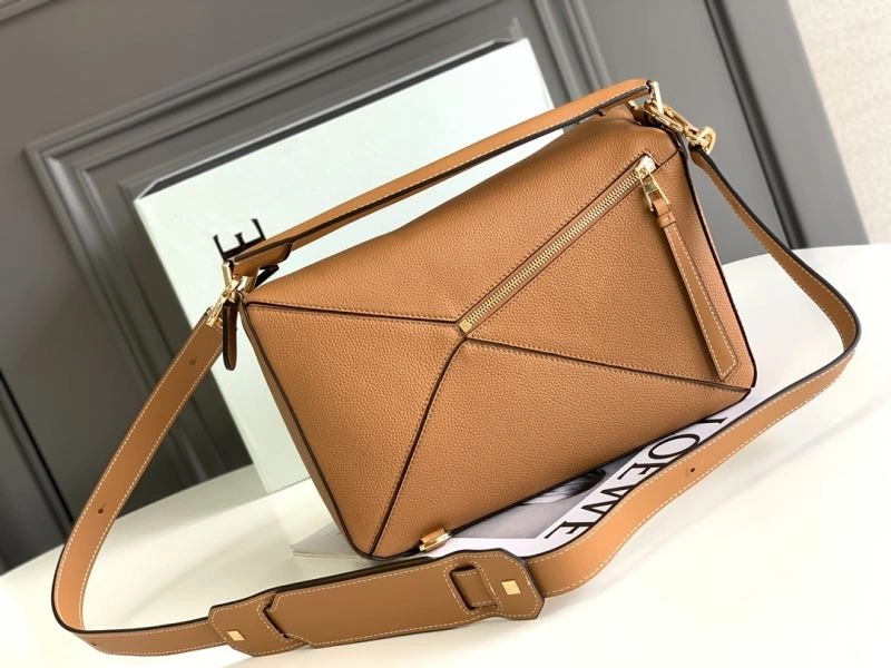 Top match Loewe Puzzle Bags
