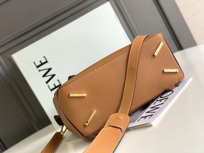 Top match Loewe Puzzle Bags