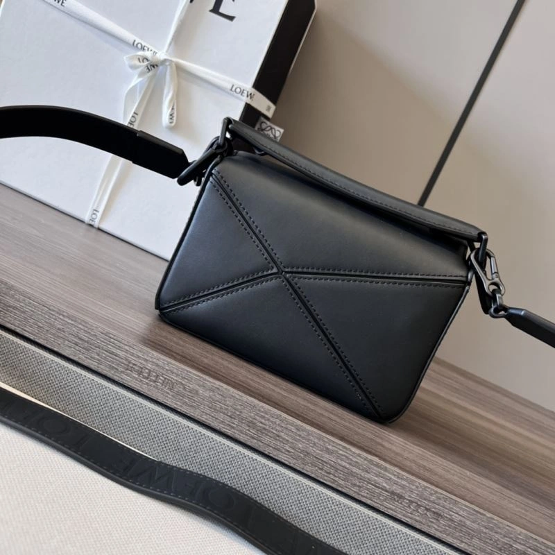 Bargain Loewe Puzzle Bags