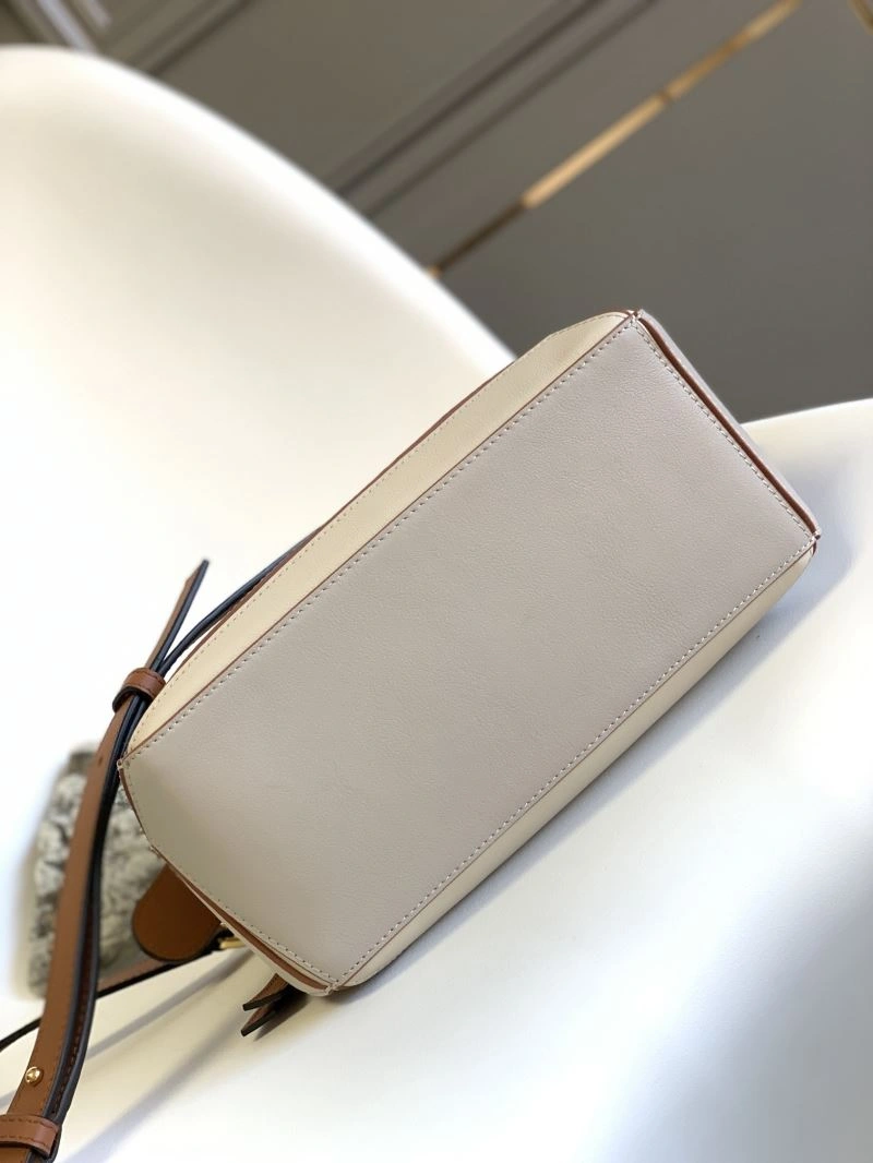 Cut-rate Loewe Puzzle Bags