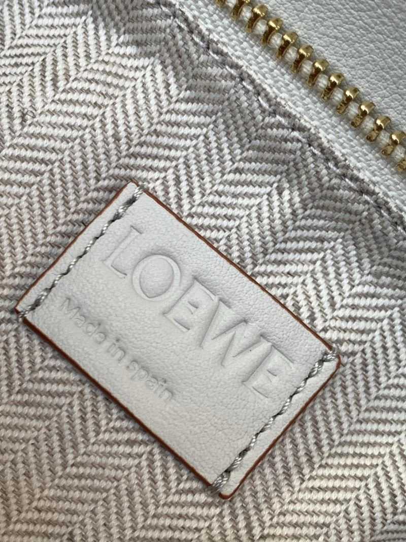 Cut-rate Loewe Puzzle Bags