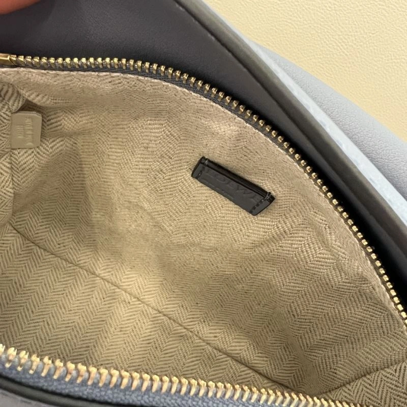 High accuracy Loewe Puzzle Bags