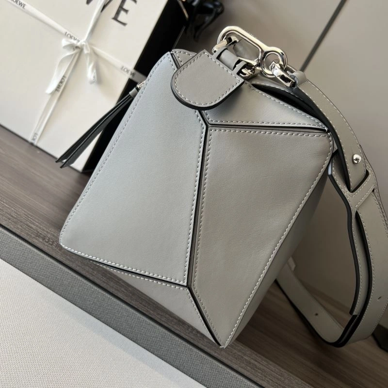 High fidelity Loewe Puzzle Bags