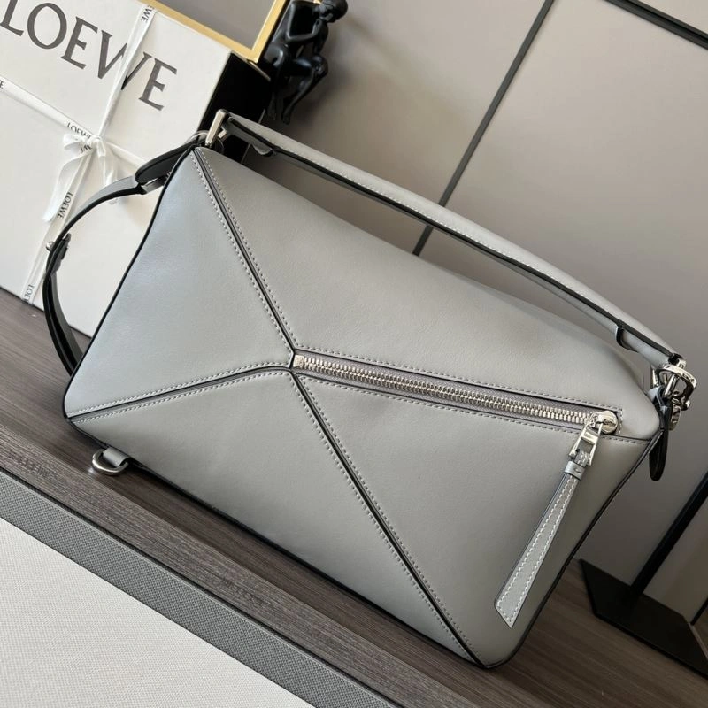 High fidelity Loewe Puzzle Bags