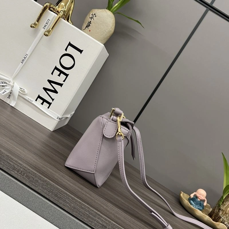 Cut-rate Loewe Puzzle Bags