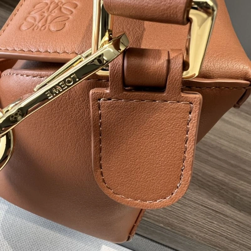 Budget-friendly Loewe Puzzle Bags
