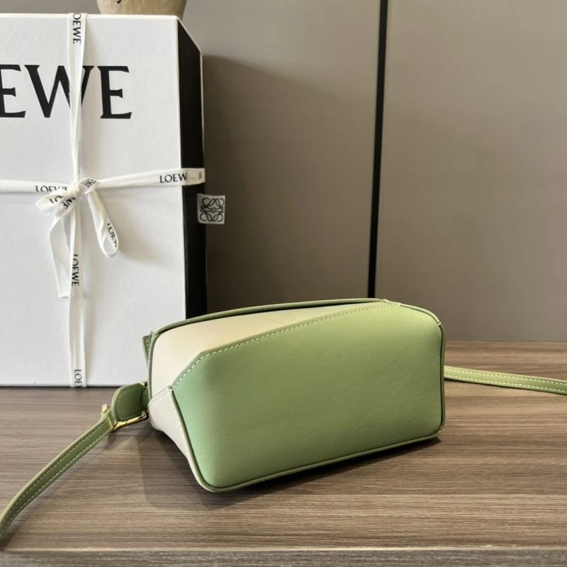 Precise copy Loewe Puzzle Bags