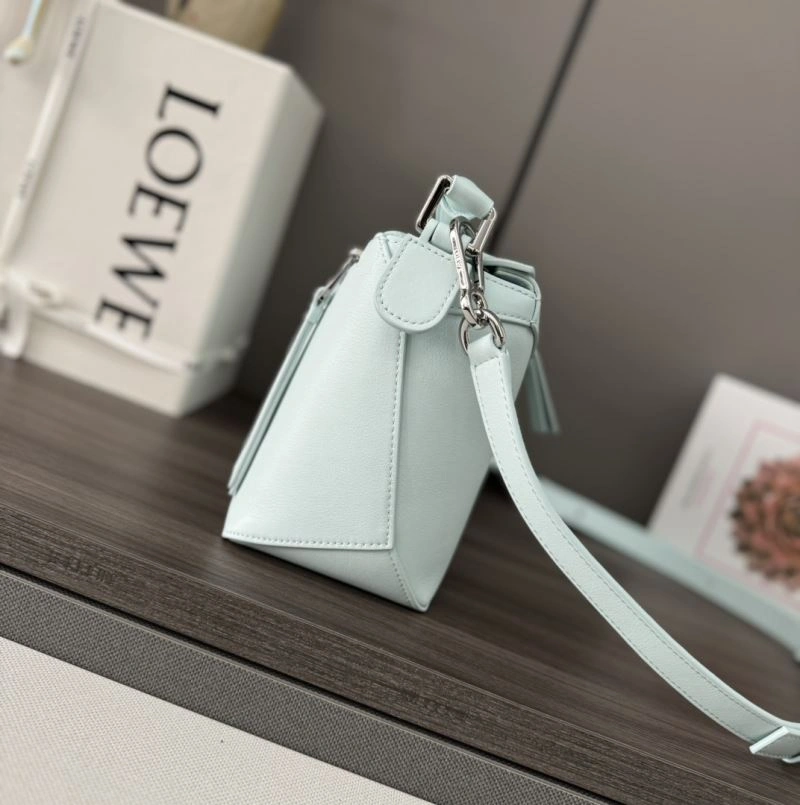 Top match Loewe Puzzle Bags