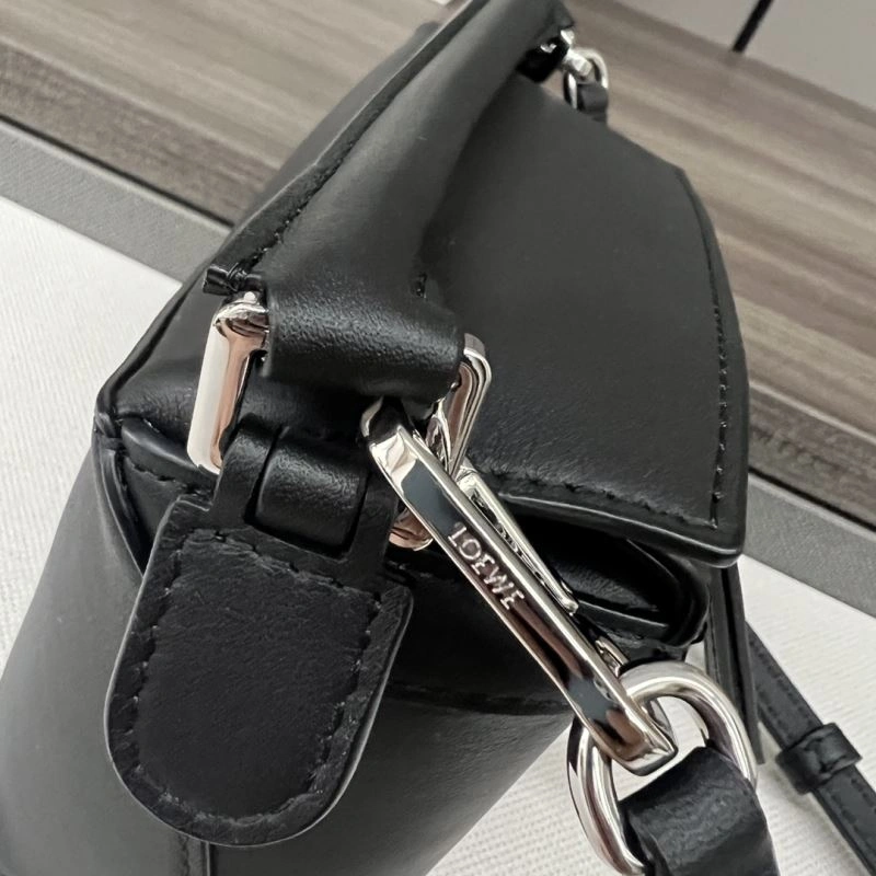 Precise copy Loewe Puzzle Bags