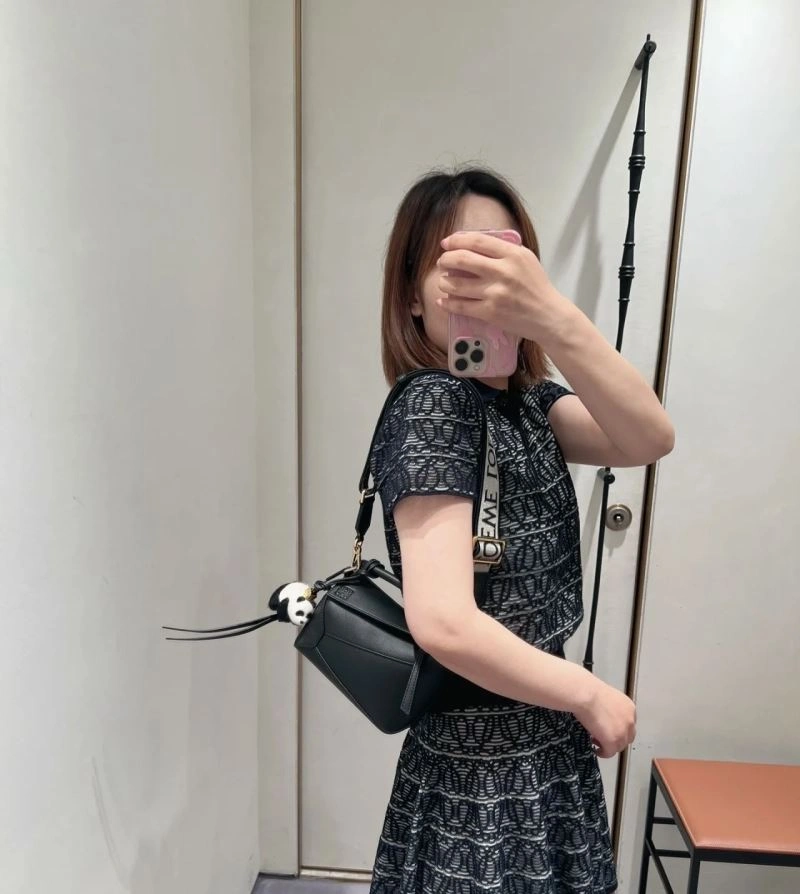 Precise copy Loewe Puzzle Bags