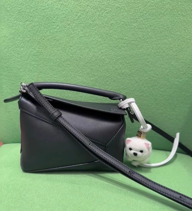 Precise copy Loewe Puzzle Bags