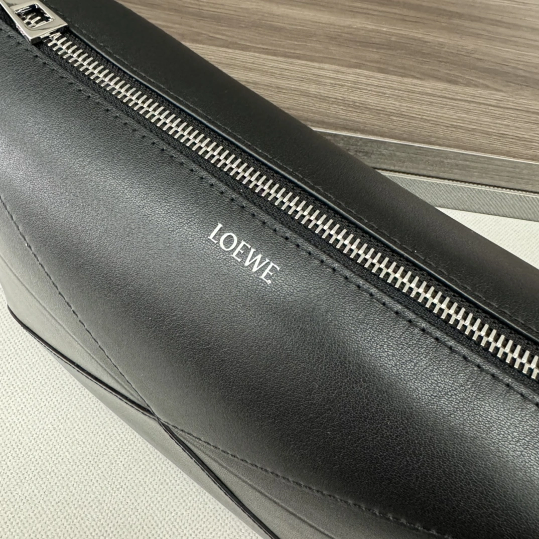 Perfect replica Loewe Puzzle Bags