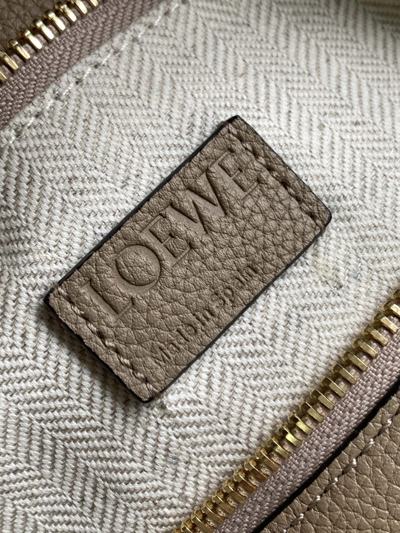 Brand-authenticated Loewe Puzzle Bags