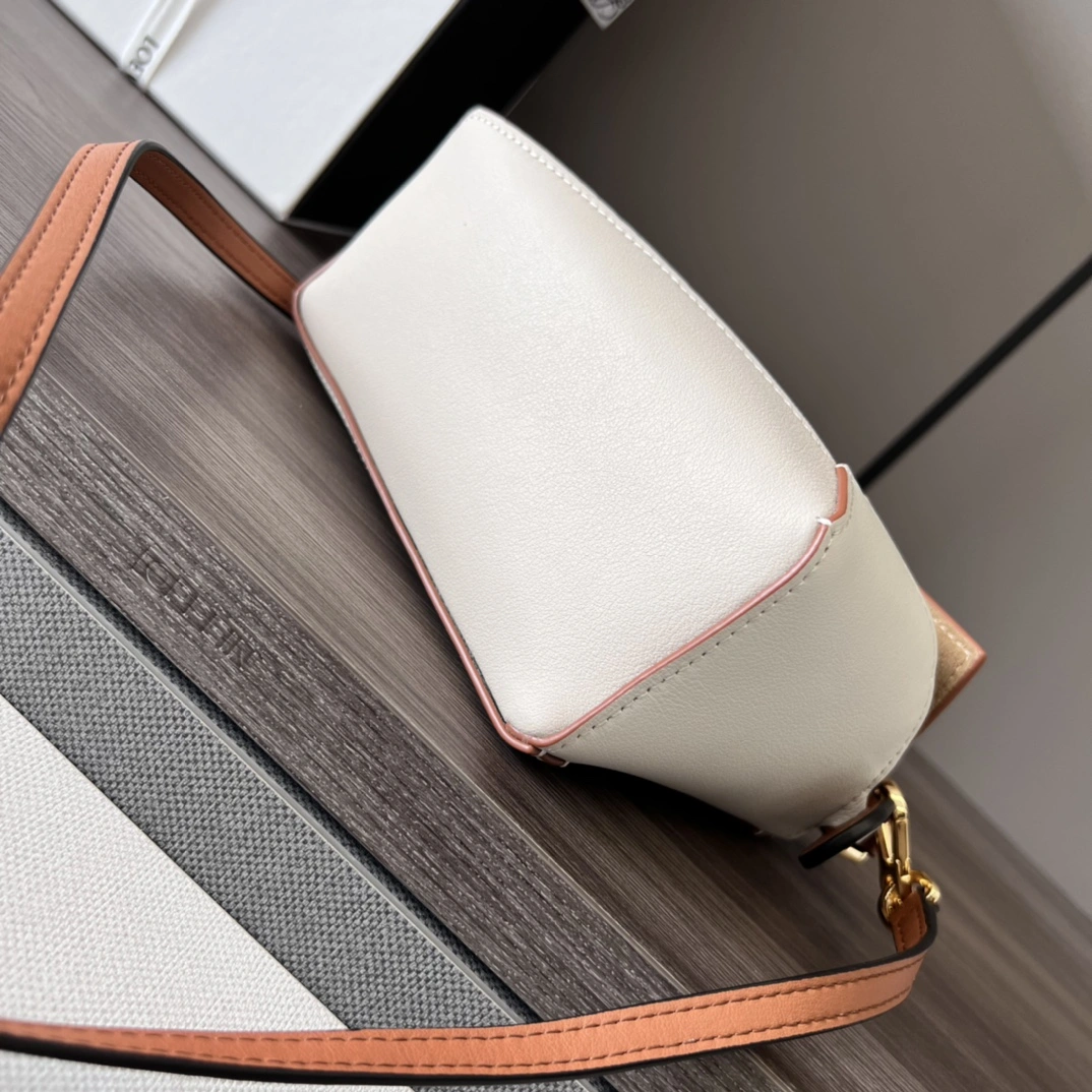 Real Loewe Puzzle Bags
