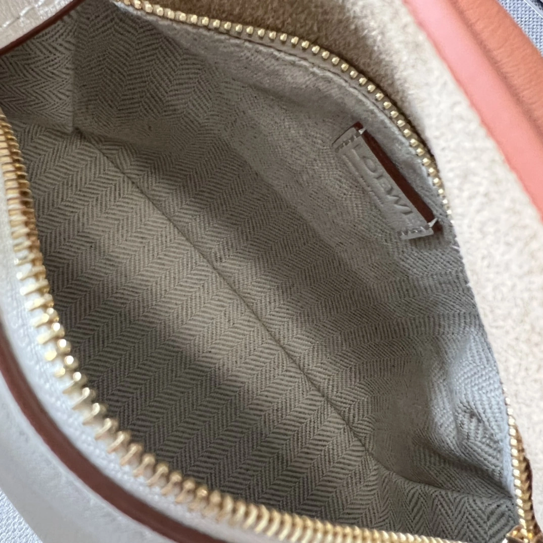 Real Loewe Puzzle Bags
