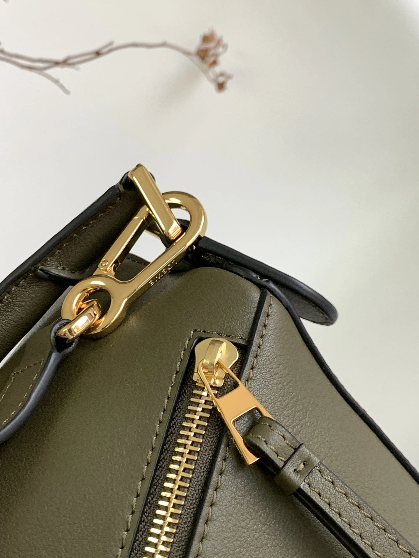 Budget-friendly Loewe Puzzle Bags