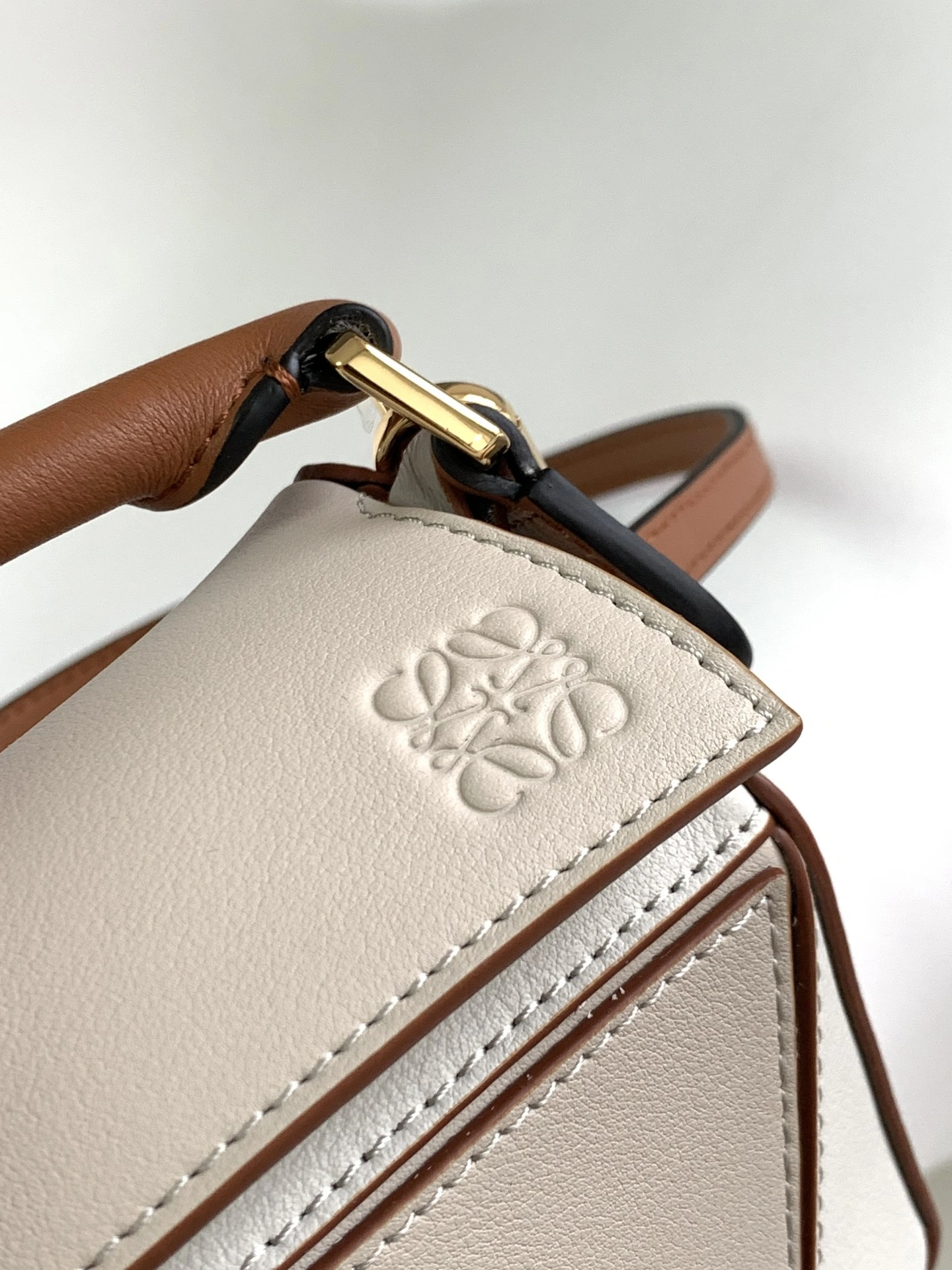 Reasonably priced Loewe Puzzle Bags