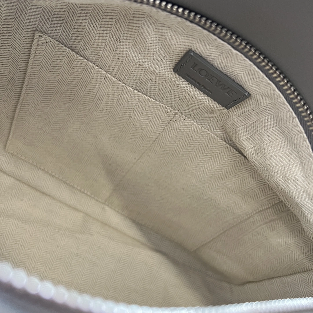 Affordable Loewe Puzzle Bags