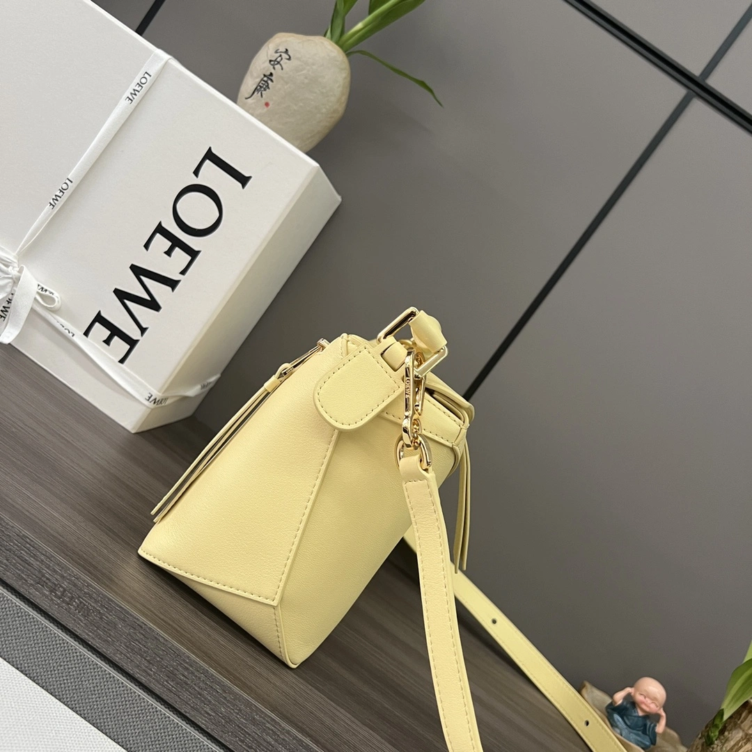Economical Loewe Puzzle Bags