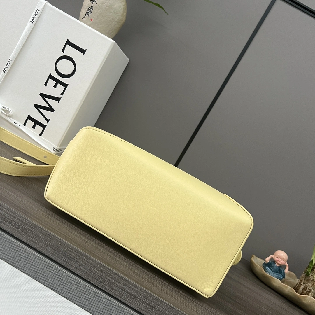 Economical Loewe Puzzle Bags