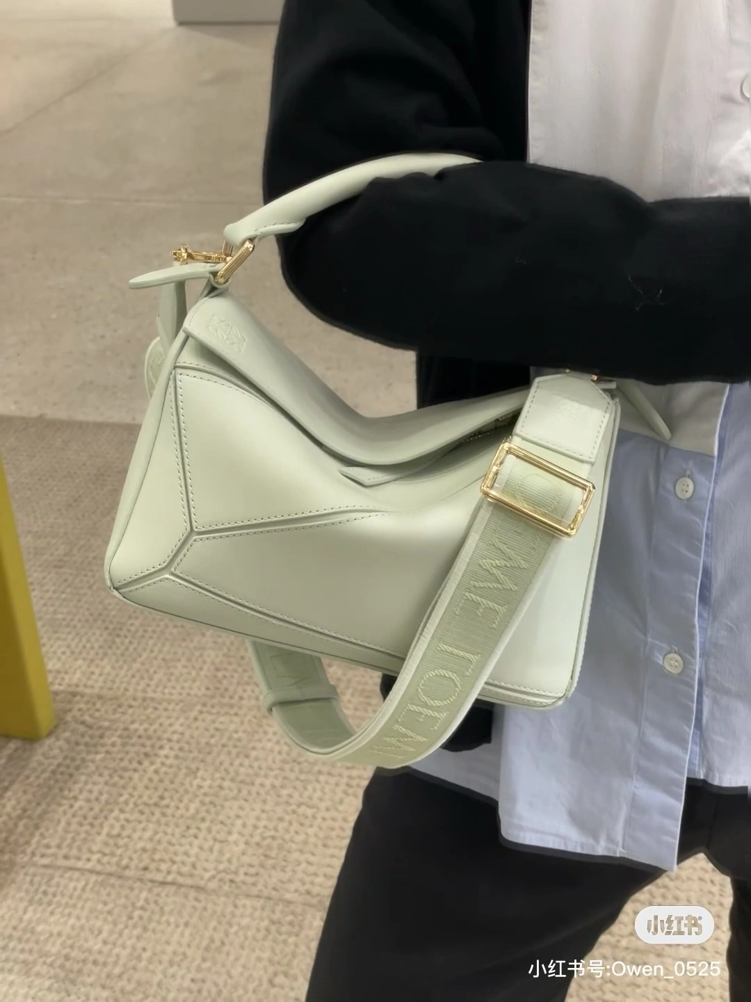 Reasonably priced Loewe Puzzle Bags