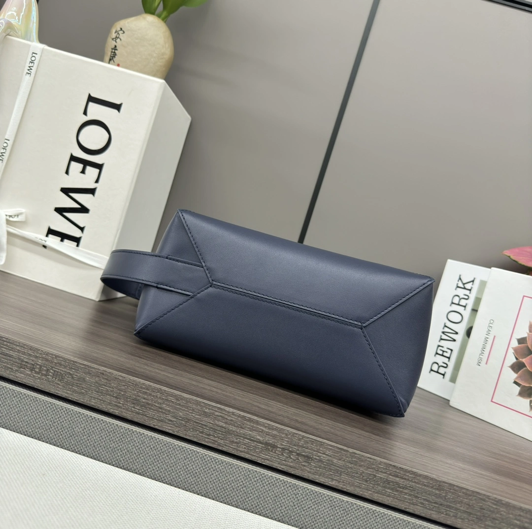 High fidelity Loewe Puzzle Bags