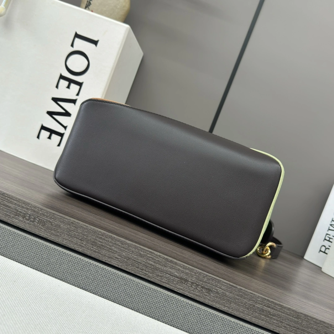 Budget-friendly Loewe Puzzle Bags