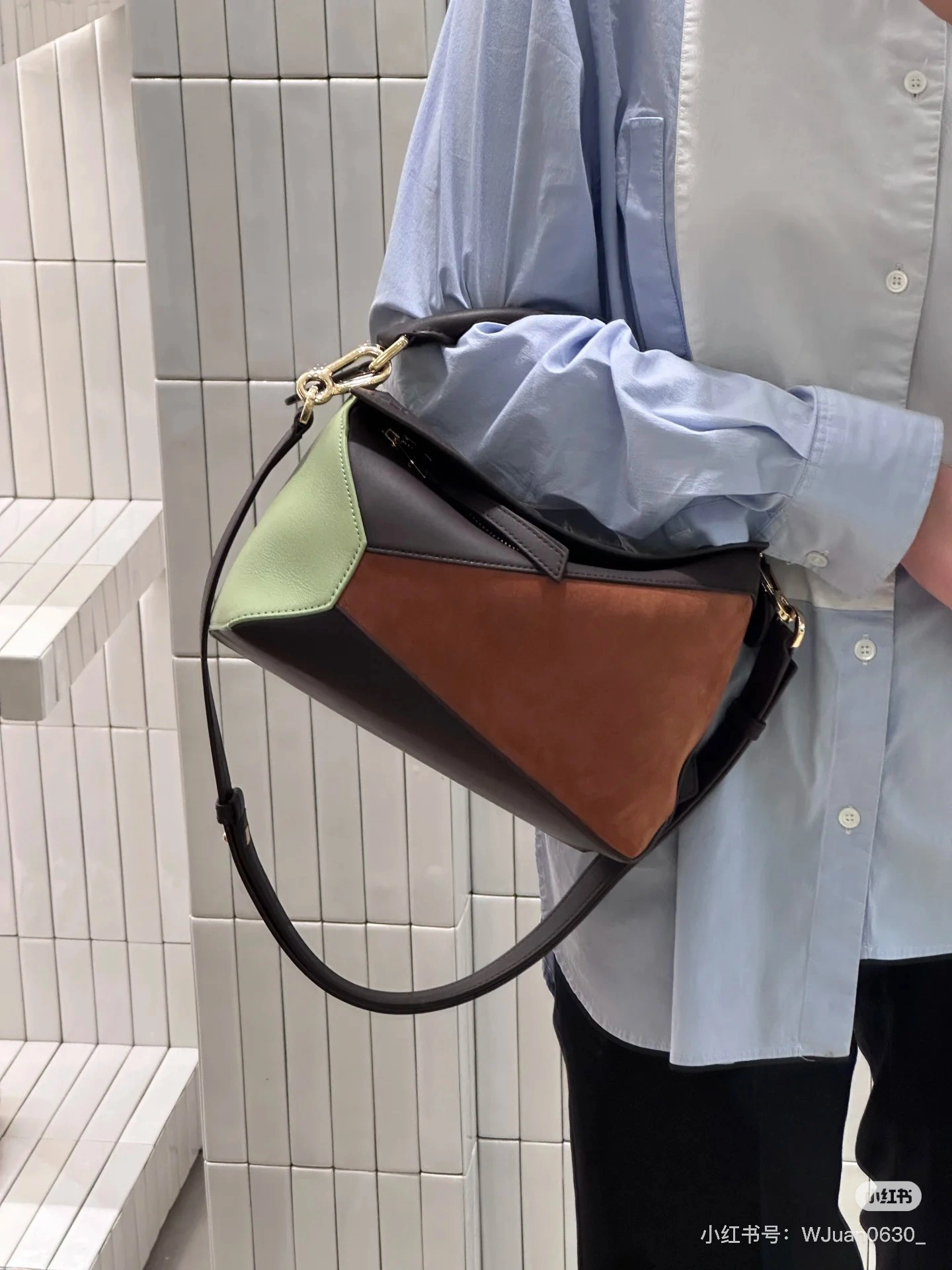 Budget-friendly Loewe Puzzle Bags