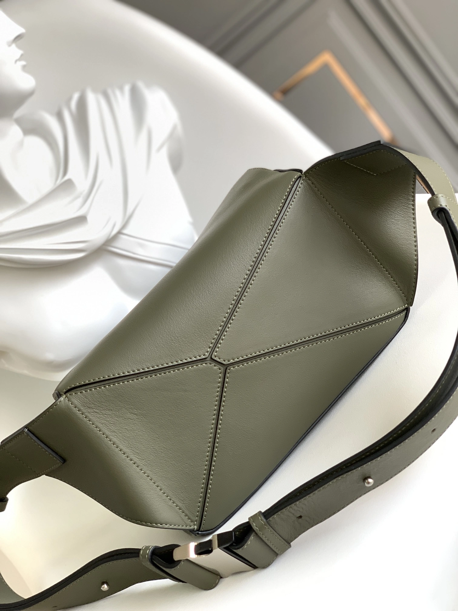 Official Loewe Puzzle Bags